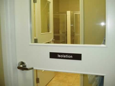 Pet Isolation Unit Dartmouth - Metro Animal Emergency Clinic